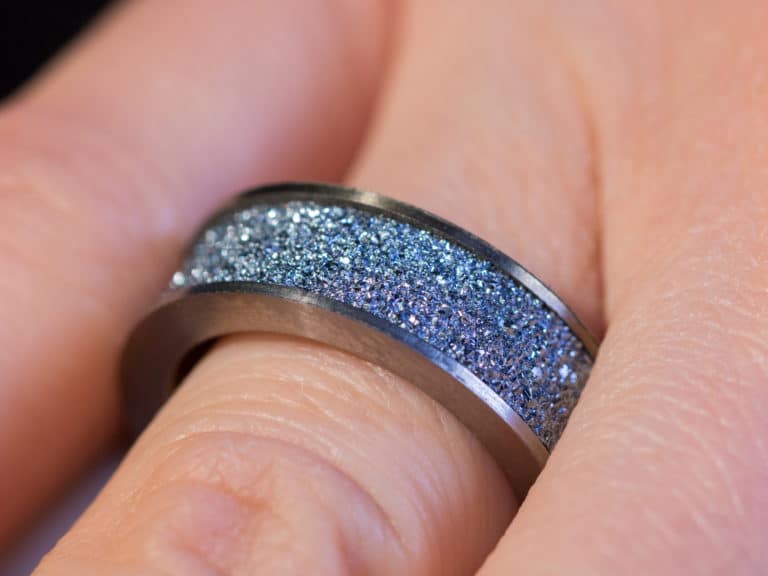 Osmium Ring - OSMIUM Deutschland - das seltenste und wertvollste Edelmetall der Welt.